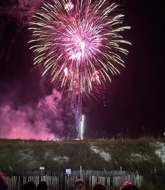 Thursday Night Fireworks - 26' Tiki | GetYourGuide