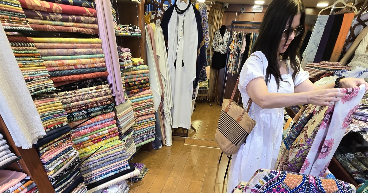 Dubai: 3-Hour New Express Shopping Tour incl. hotel pick up | GetYourGuide