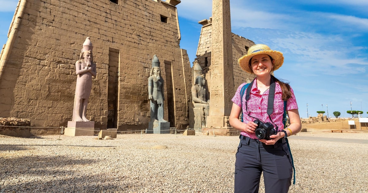 Luxor: Morning Guided Tour to Luxor Temple and El Souk | GetYourGuide