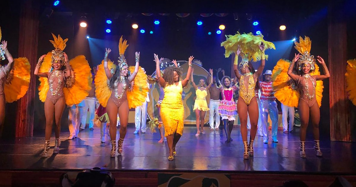 Rio: Ginga Tropical Samba und Folklore Spektakel | GetYourGuide