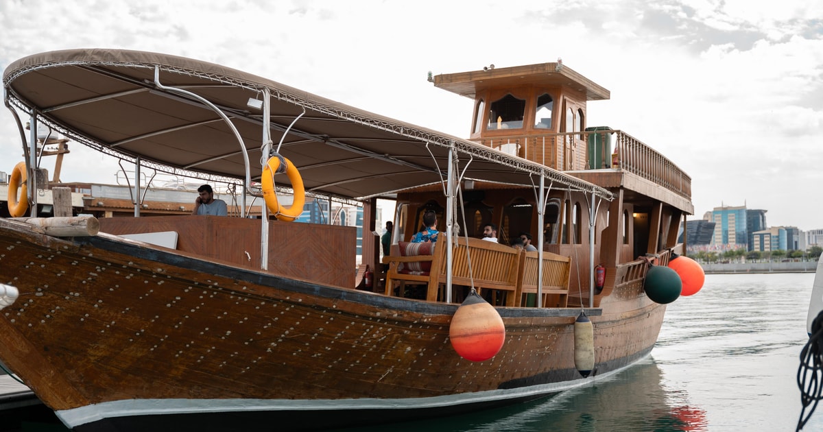 Doha: Qatari Traditional Dinner Cruise and Welcome Drinks | GetYourGuide