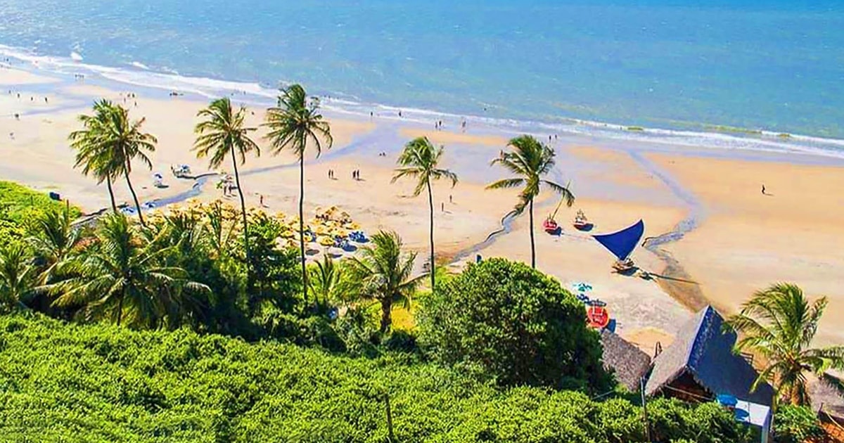 Lagoinha Beach: 1-Day Tour | GetYourGuide
