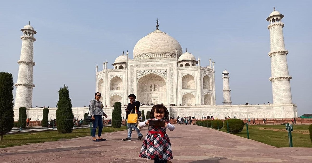 Von Delhi: Taj Mahal Same Day Tour mit dem Auto | GetYourGuide