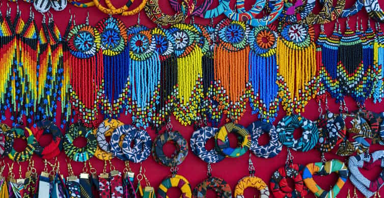 Nairobi National Museum, Giraffe Center & Kobe Beads Tour | GetYourGuide