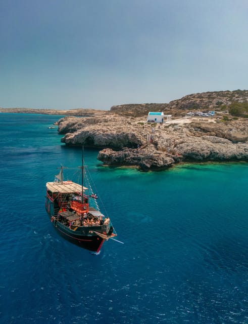 Von Protaras aus: Blaue Lagune und Turtle Bay Piratenkreuzfahrt ...