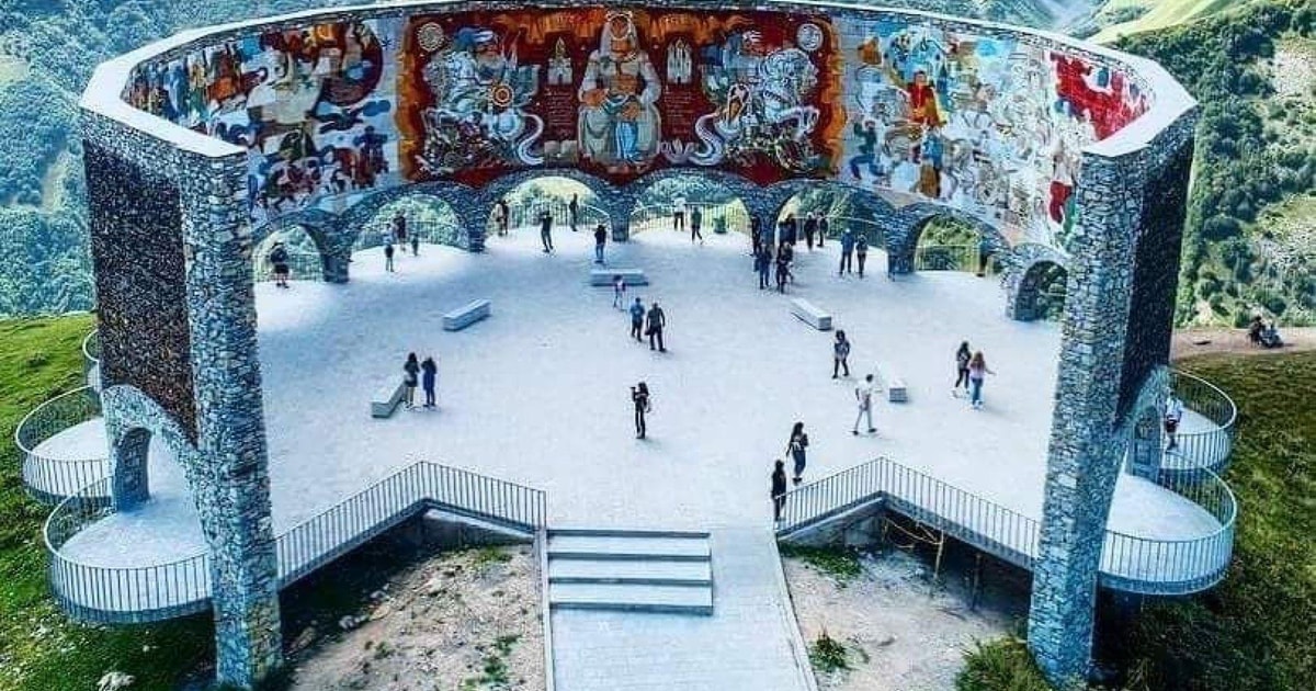 Georgië: Tbilisi, Batumi & Batumi Privétour met gids | GetYourGuide