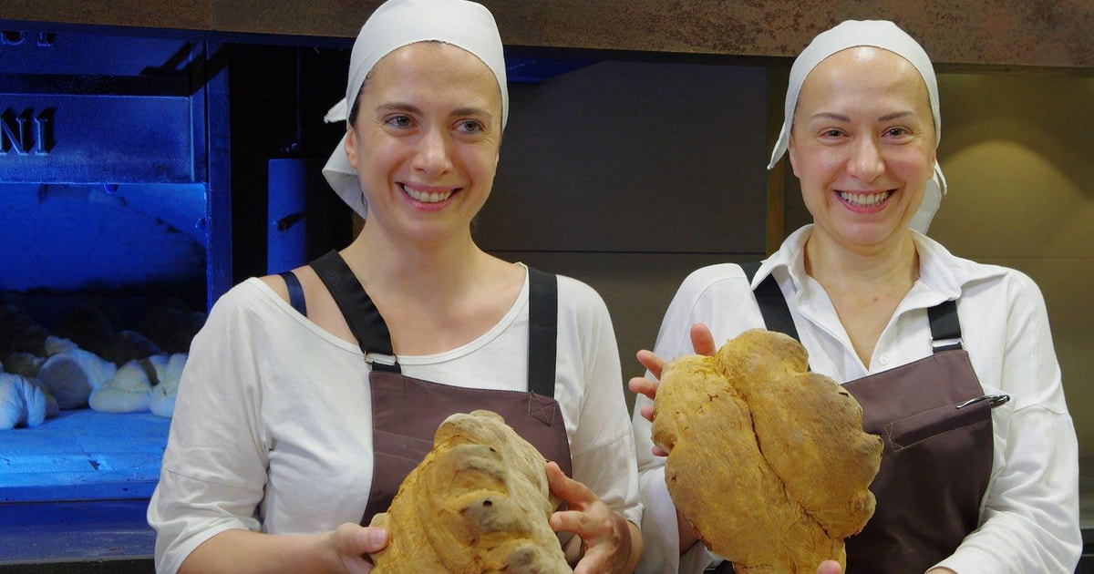 Matera: traditional bread workshop. Do your loaf of bread! | GetYourGuide