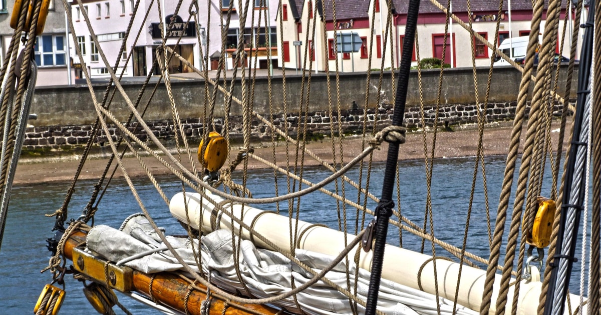Stornoway : visite de l'île de Lewis, Port Ness et phare | GetYourGuide