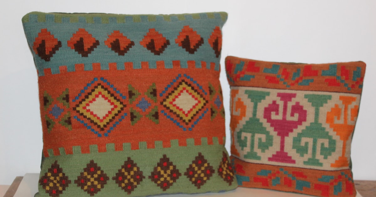 Traditional rug, accessories and natural dyeing masterclass | GetYourGuide