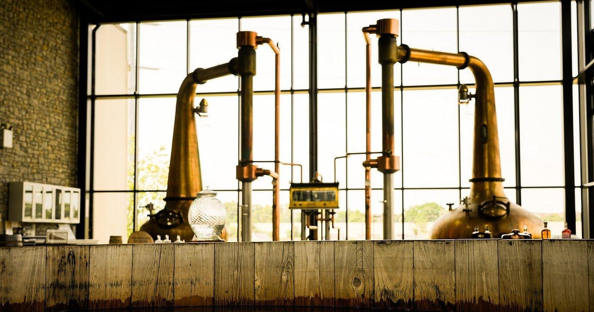 Lexington: Brewery and Distillery Campus Tour with Tastings | GetYourGuide