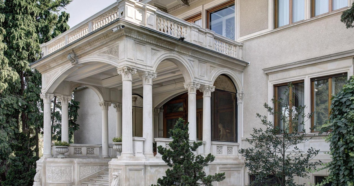 Bukarest Stadtrundfahrt | GetYourGuide