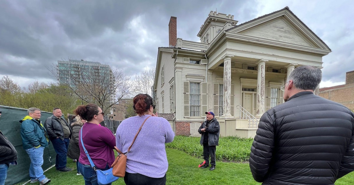 Chicago: Prairie Avenue Ghost Hunt | GetYourGuide