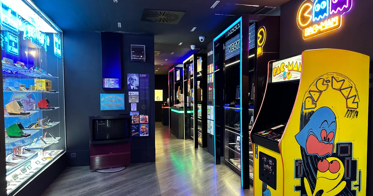 Malaga: OXO Video Game Museum Billetindtastning | GetYourGuide