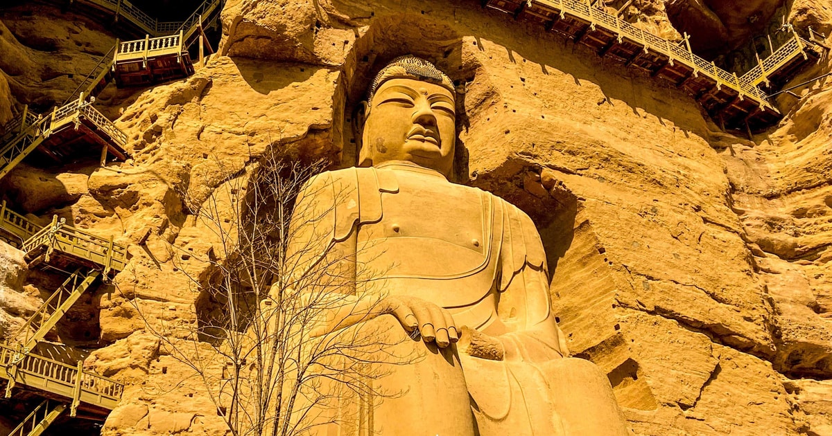 Lanzhou: Liujia Gorge & Binglingsi Grottoes Private Tour | GetYourGuide