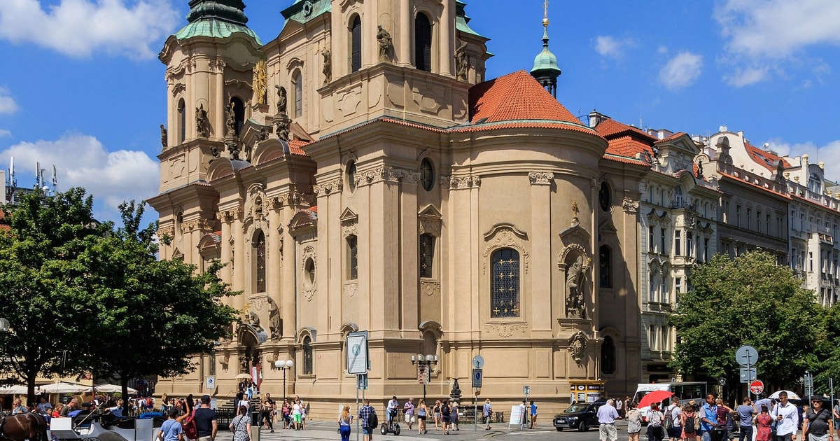 Prag: Tarihçi Rehberli Rus Prag Turu | GetYourGuide