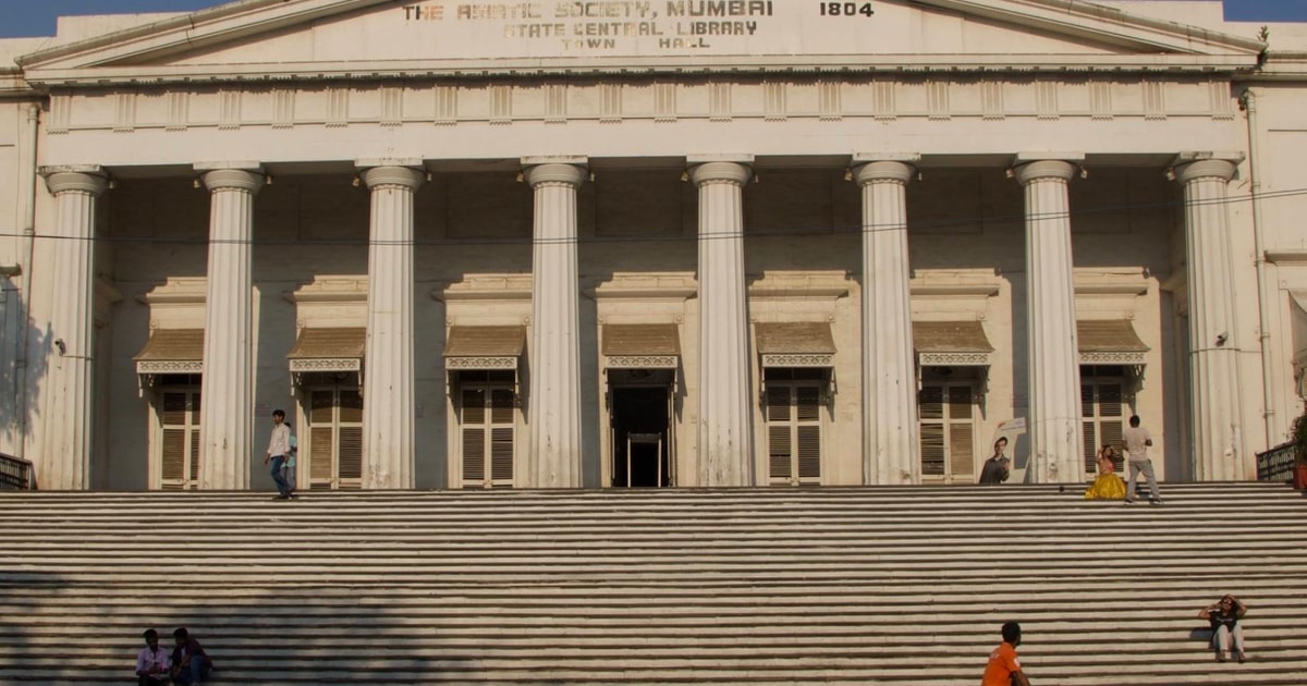 Mumbai: Private Walking Tour of Fort and Colaba | GetYourGuide