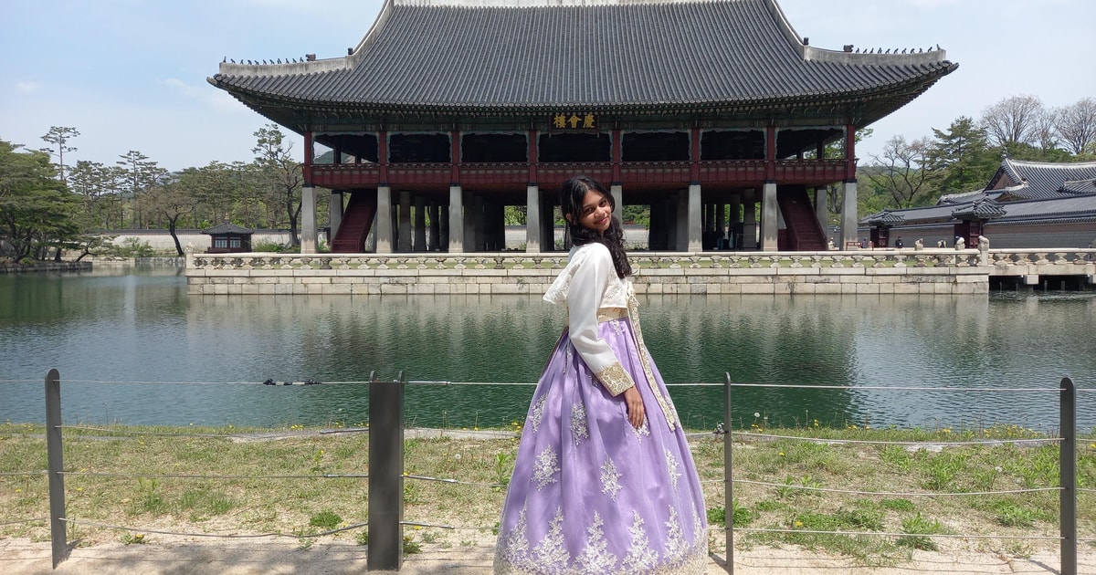 Seoul: Gyeongbokgung, Jongmyo Shrine, COEX, Bongeunsa Temple | GetYourGuide