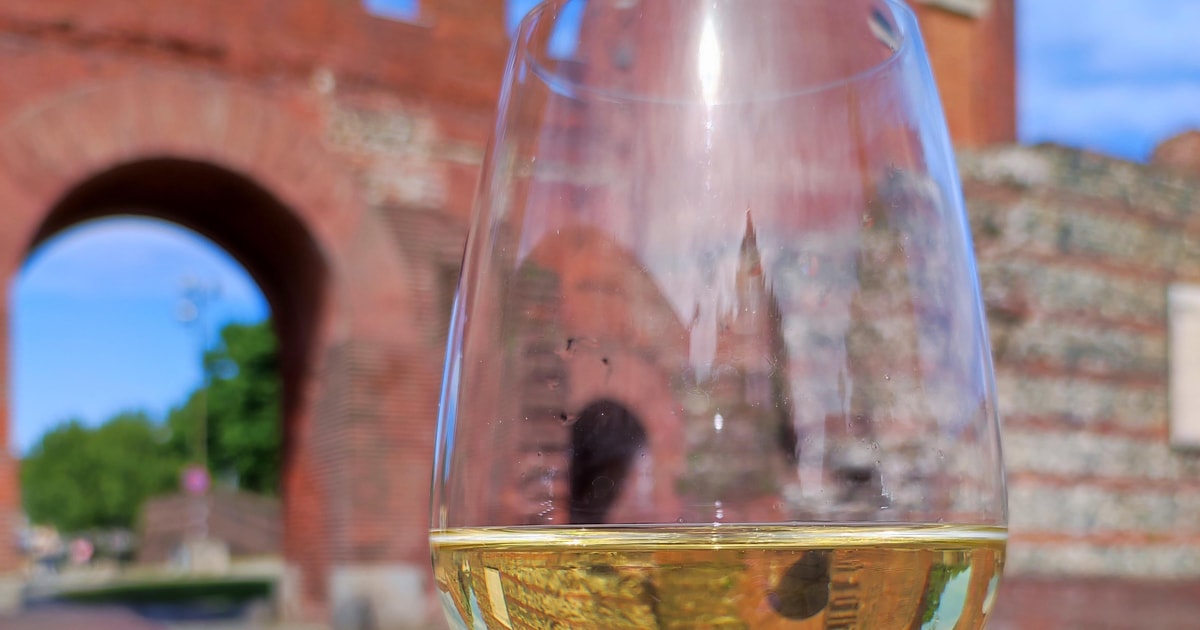 Turín en un recorrido original para curiosos y amantes del vino ...