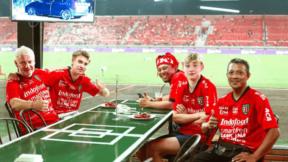 Bali: Visita ao estádio do Bali United Football Club com almoço ...