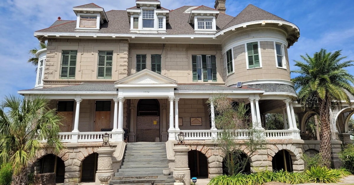 Visites guidées de l'histoire hantée de la Spooky League et de la ...