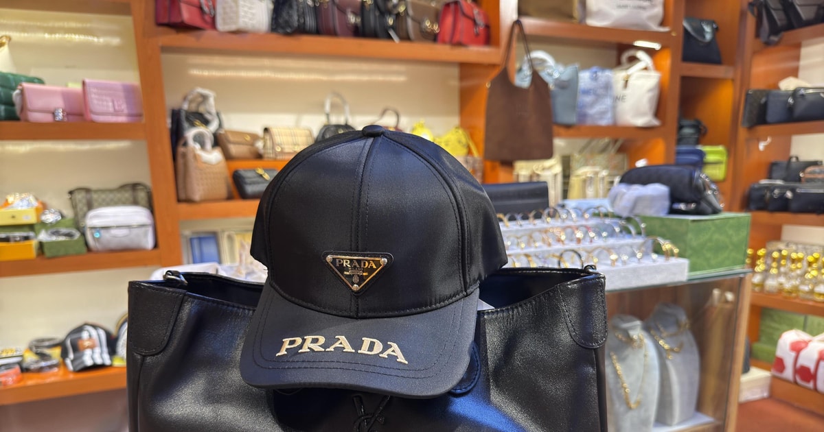 Dubai: Magic & Secret new Shopping Tour | GetYourGuide