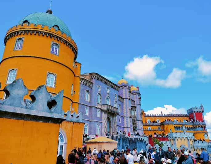 Lisbon: Pena Palace, Moorish Castle, Qta. Regaleira & Sintra | GetYourGuide