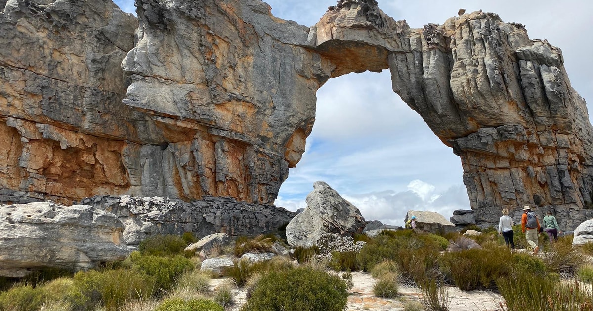 Cape Town: Wolfberg Cracks & Arch Hiking Experience | GetYourGuide