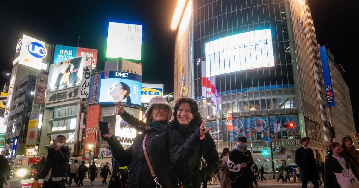 Tour privado personalizado por Tokio con guía local (1 comida, 1 bebida ...