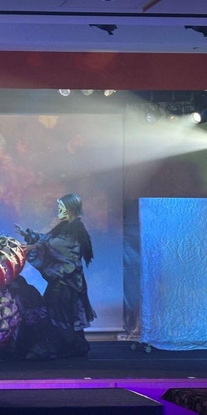 Tokyo: Traditional Story/Female Samurai Show with Drink | GetYourGuide