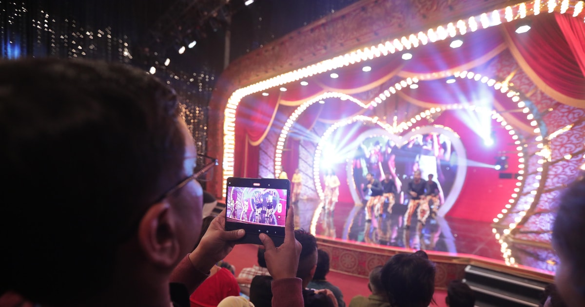 Mumbai: Filmbytur med entrébillet til Bollywood Park | GetYourGuide