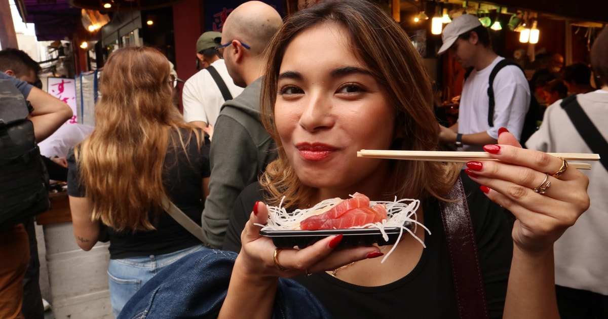 Tokio: Experiencia del Sake Fundido con Guías Locales | GetYourGuide