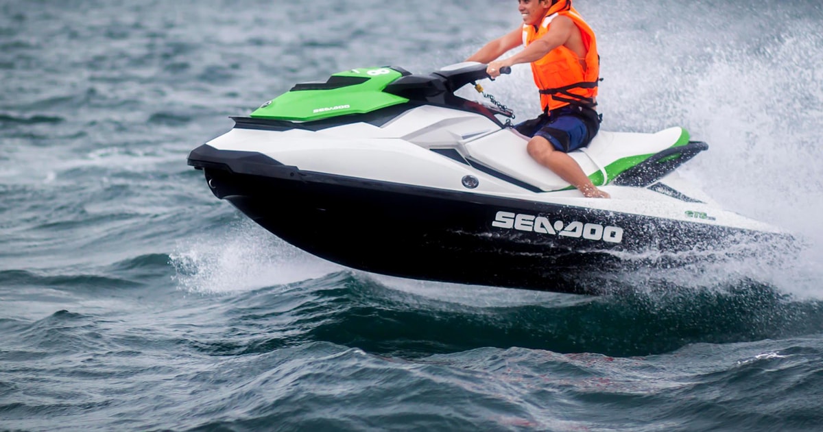 Agadir: Experiencia en moto acuática privada con servicio de recogida ...