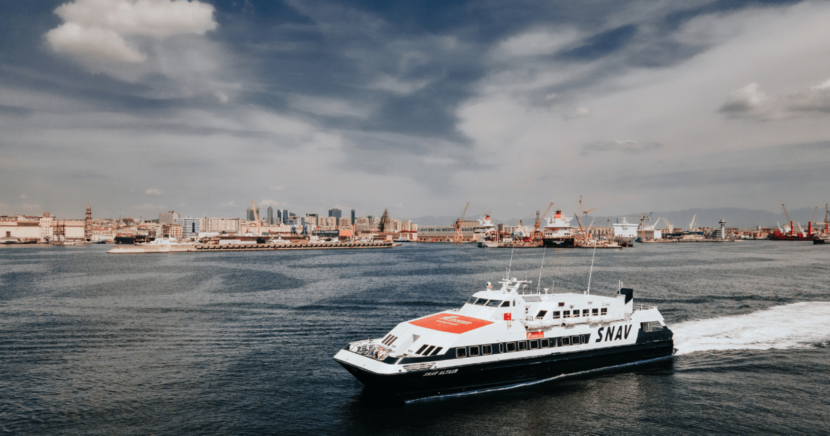 Napoli: Færgerejse mellem Napoli og Ischia | GetYourGuide