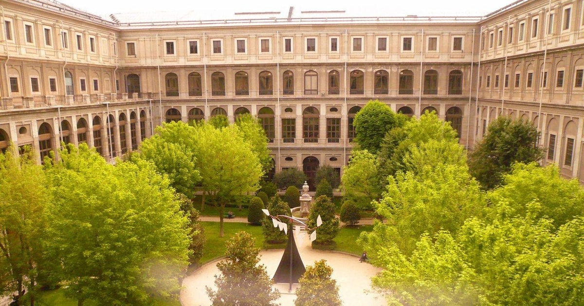 Madrid: First Time in Museo Reina Sofia Ticket & In-App Tour | GetYourGuide