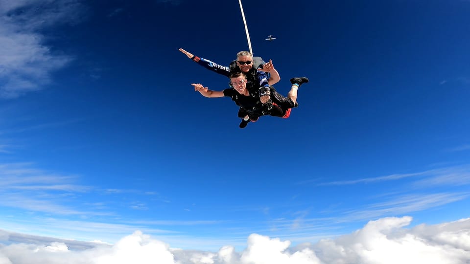 Torquay: Tandem Skydive over The Great Ocean Road | GetYourGuide