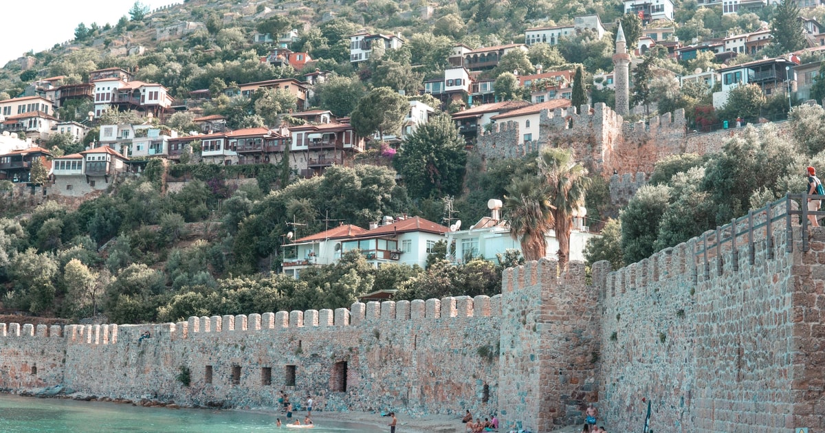 "Side to Alanya Stadtführung, Bootstour und Seilbahn" | GetYourGuide