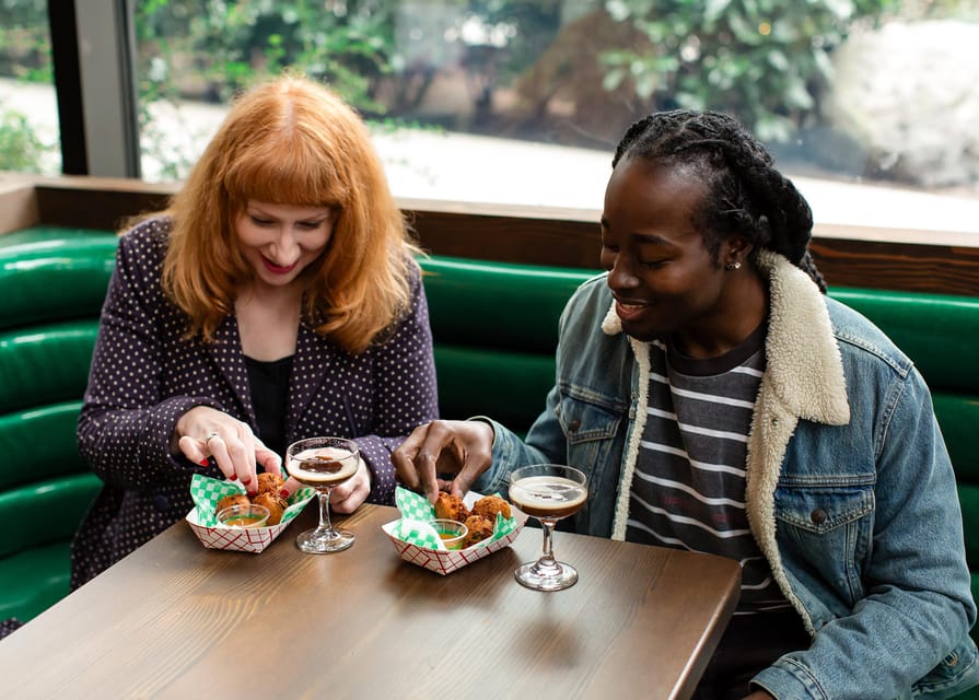 Seattle: Happy Hour Food and Cocktails Tour | GetYourGuide