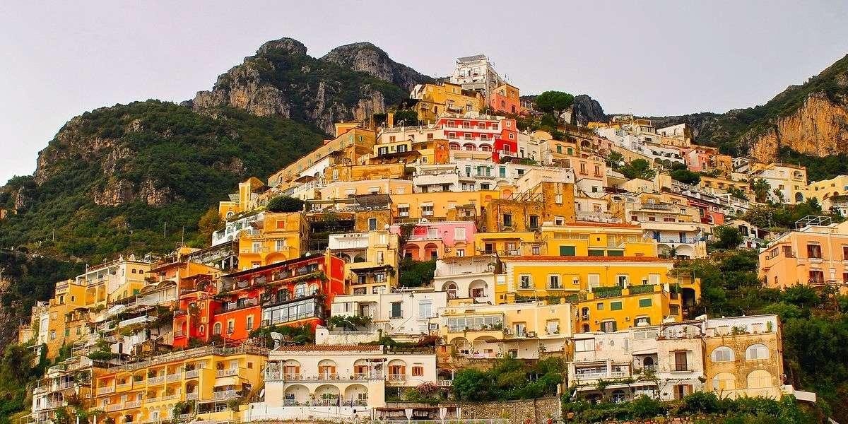Transferência Privada de Positano para Napoli | GetYourGuide