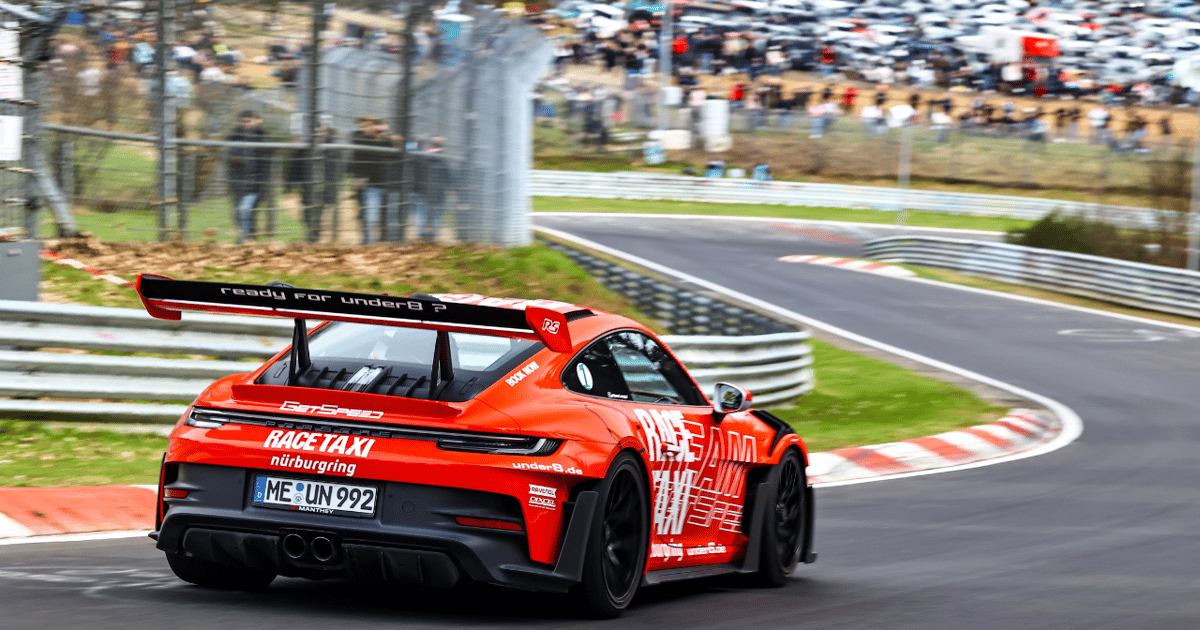 Nürburgring Nordschleife: Co-Pilot in a Porsche 911 GT3 RS | GetYourGuide