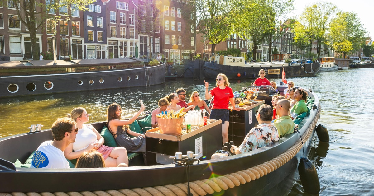 Amsterdam: crociera guidata in barca aperta con opzione bevande ...