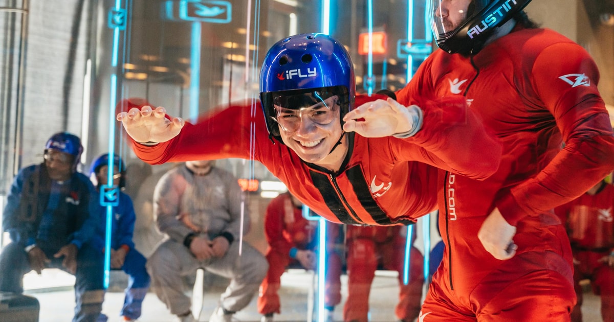iFLY Seattle First Time Flyer Experience | GetYourGuide