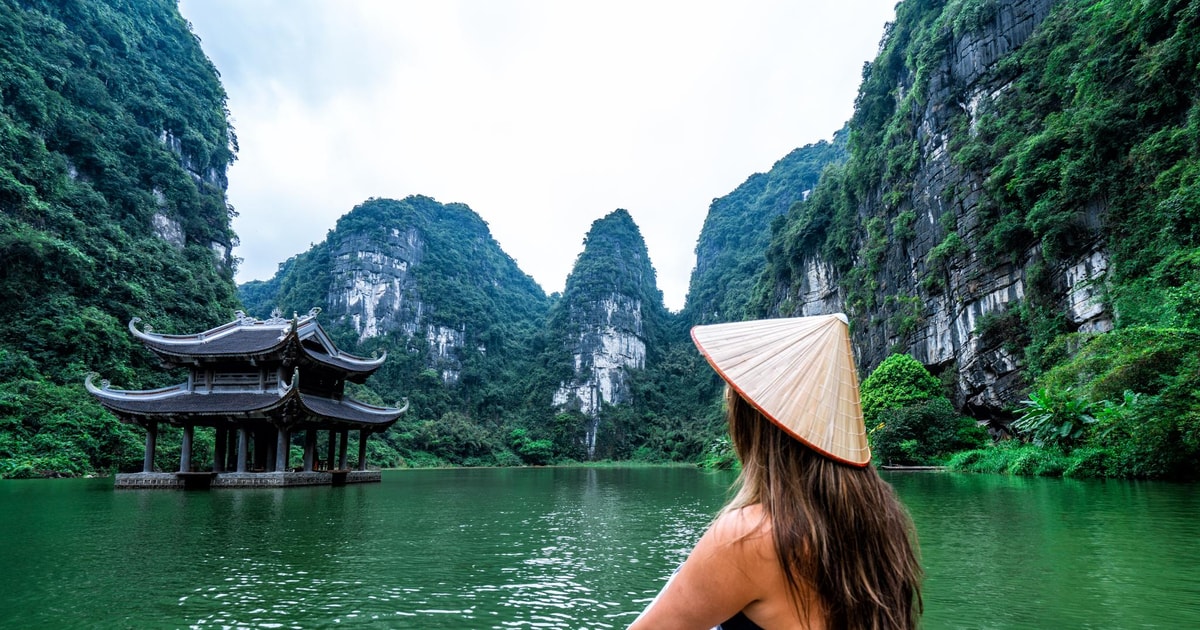 ⁠Hanoi: Trang An, Dia Tang Phi Lai, Cay Thi Pagoda Day Tour | GetYourGuide