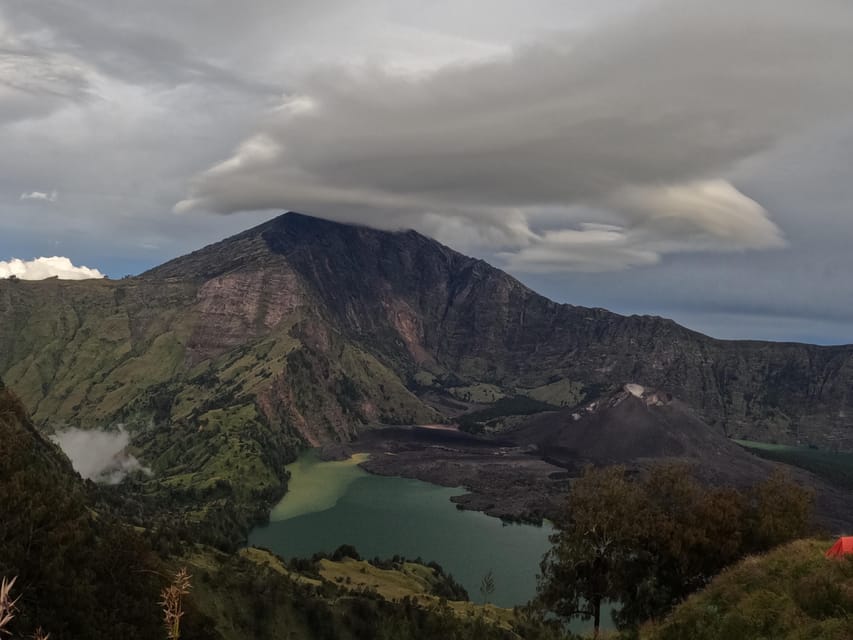 monte rinjani excursión de un día a craterim senaru | GetYourGuide
