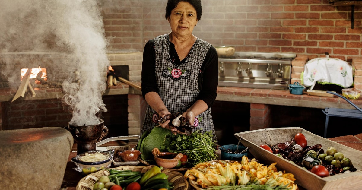 Oaxaca de Juarez: Traditional Oaxacan Cooking Class | GetYourGuide