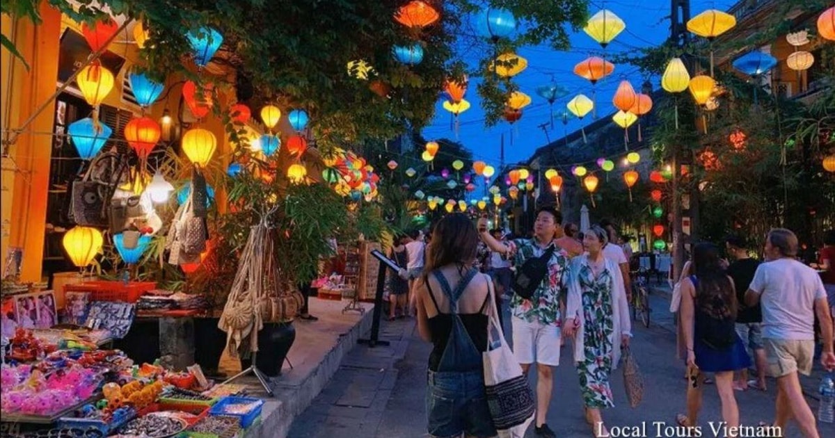 Vanuit Da Nang/Hoi An: Ba Na Hills & Hoi An Lantaarn Avondtour ...