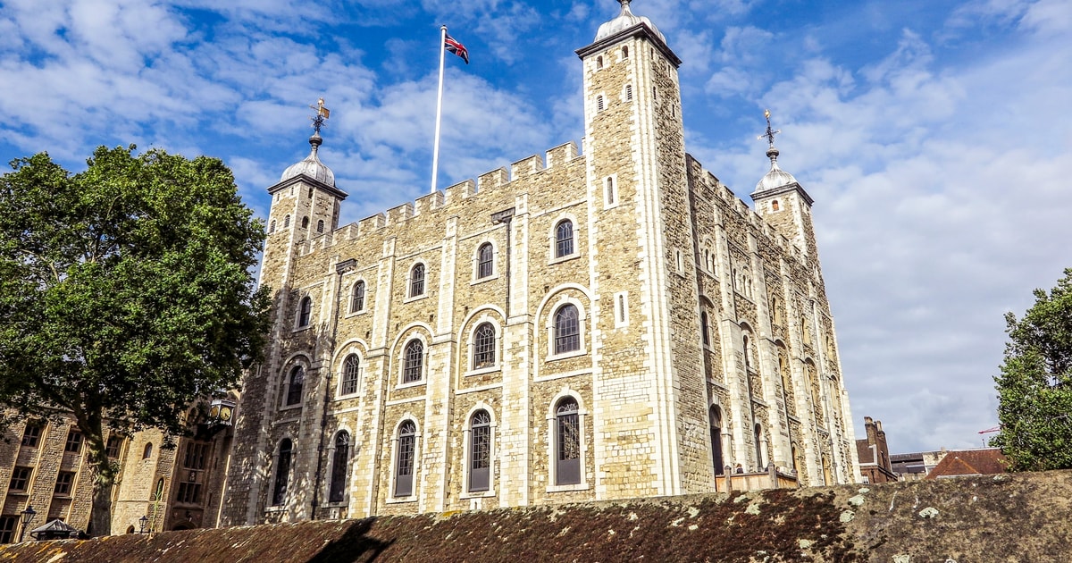 London: Tower of London and Tower Bridge Early-Access Tour | GetYourGuide