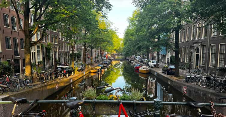 Walking Tour in Amsterdam with Enthusiastic and Fun Guide | GetYourGuide