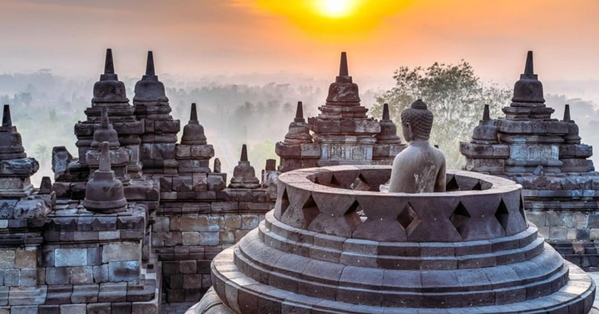 Yogyakarta; Sunrise from Borobudur Temple & Prambanan Guided | GetYourGuide