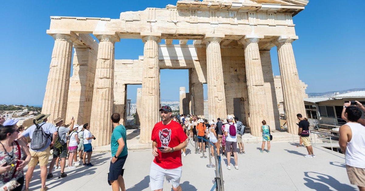 Piraeus Port: Parthenon & Acropolis Museum Historical Tour | GetYourGuide