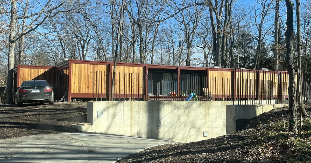 Chicago: Private Guided Tour of Chicago Suburbs Movie Sites | GetYourGuide